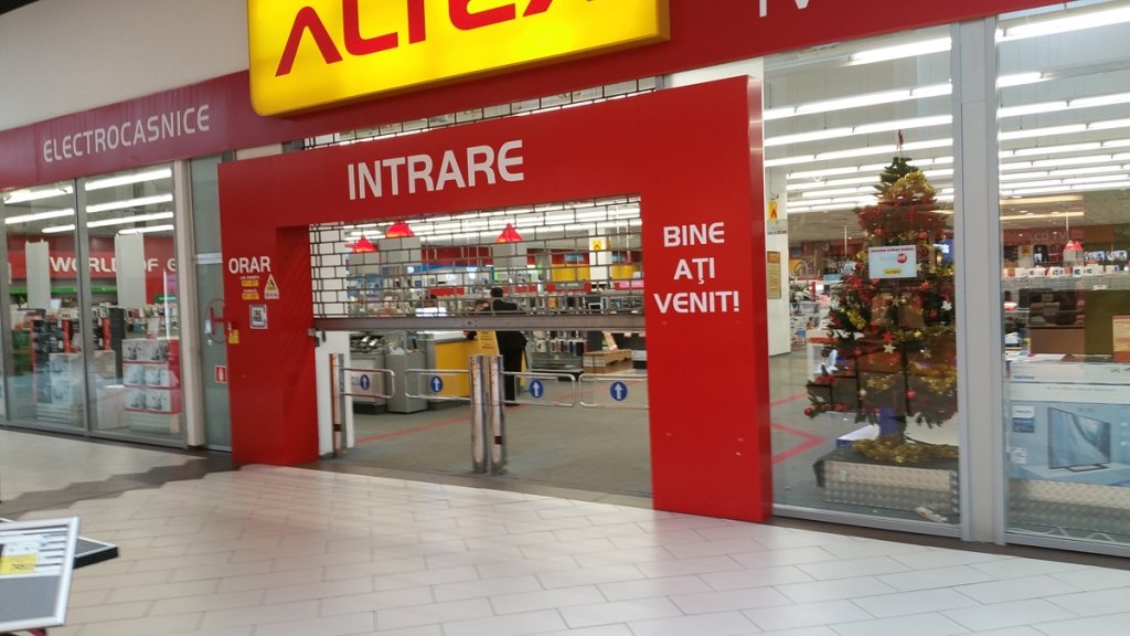 Altex Era Shopping Park Iai